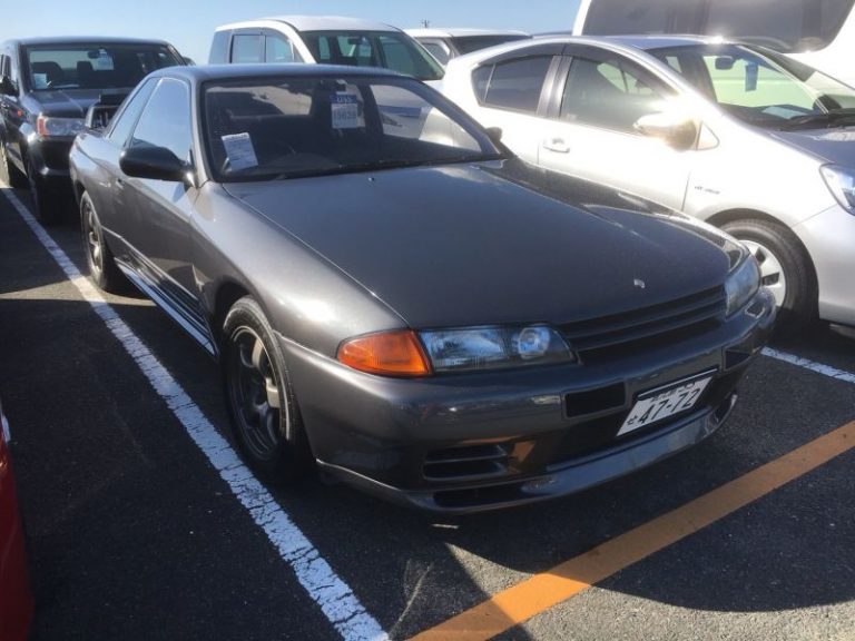 1990 Nissan Skyline R32 GTR - Prestige Motorsport